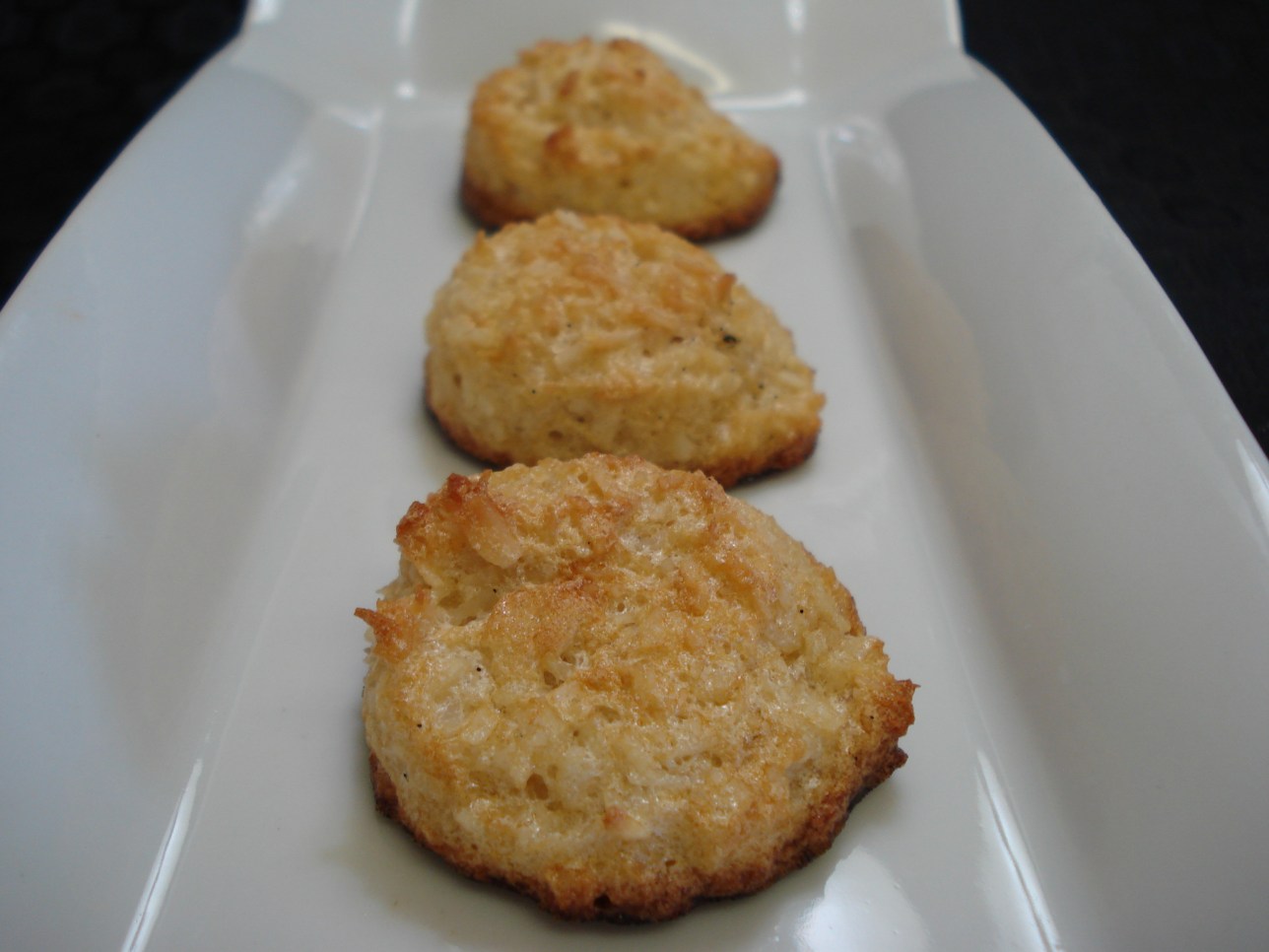 Coconut Macaroons | Ruby Reduction